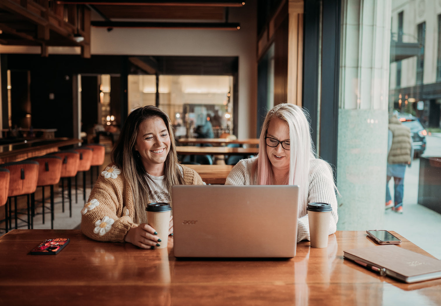 Create Crew DSM | Social Media Rockstars for local businesses